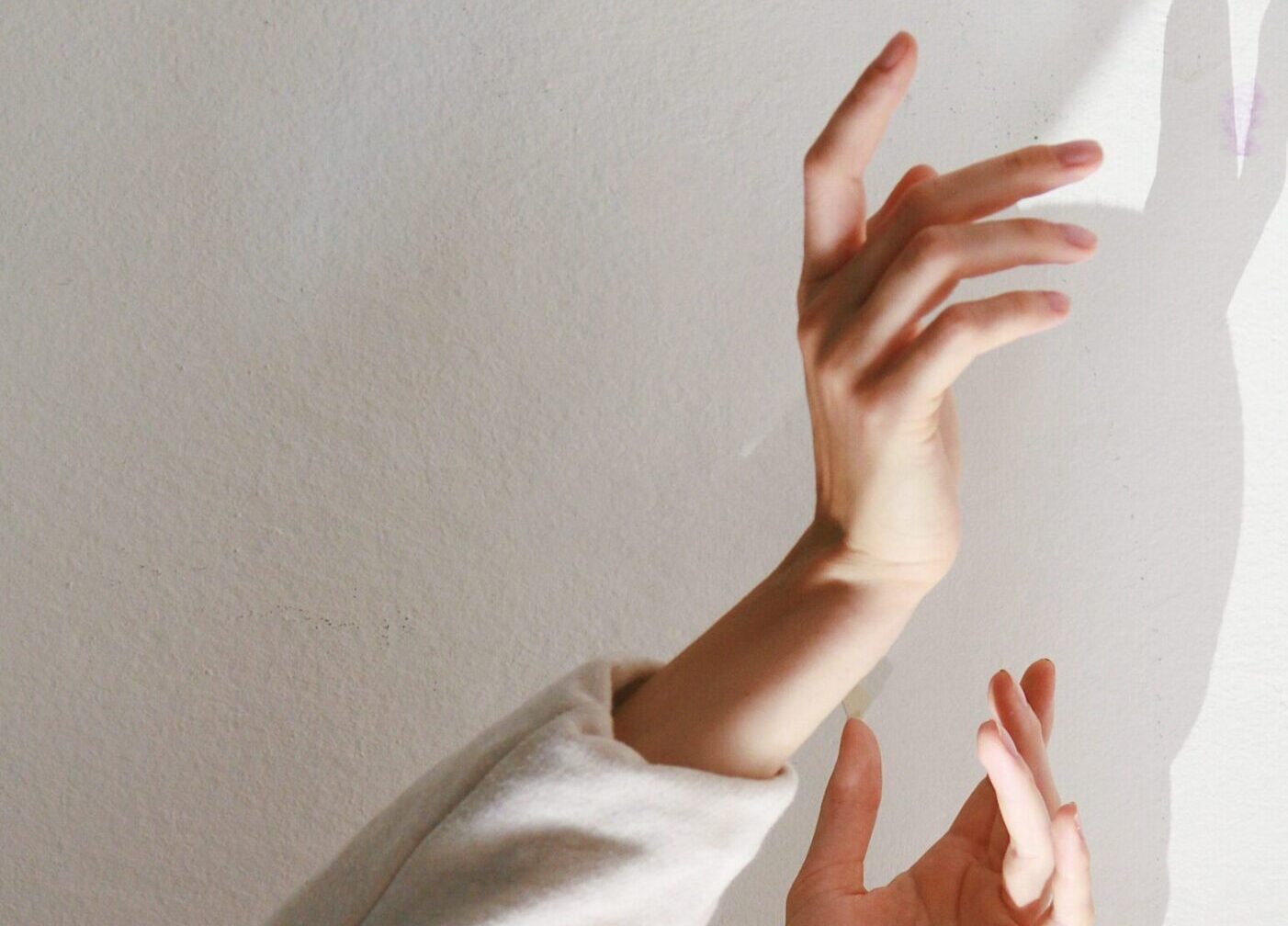 Living With and Managing Chronic Pain- Frenshe